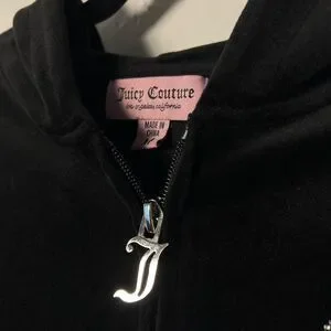 Juicy Couture | Tops | Vintage Y2k Juicy Couture Black Velour Zip ...